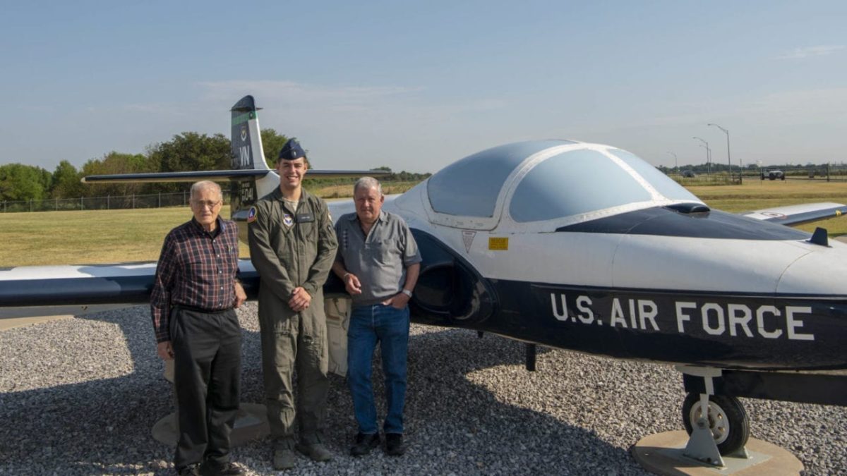 Air Force Pilot Training Evolves Over the Years | Defense Media Network Air Force Pilot Training Evolves Over the Years | Defense Media Network